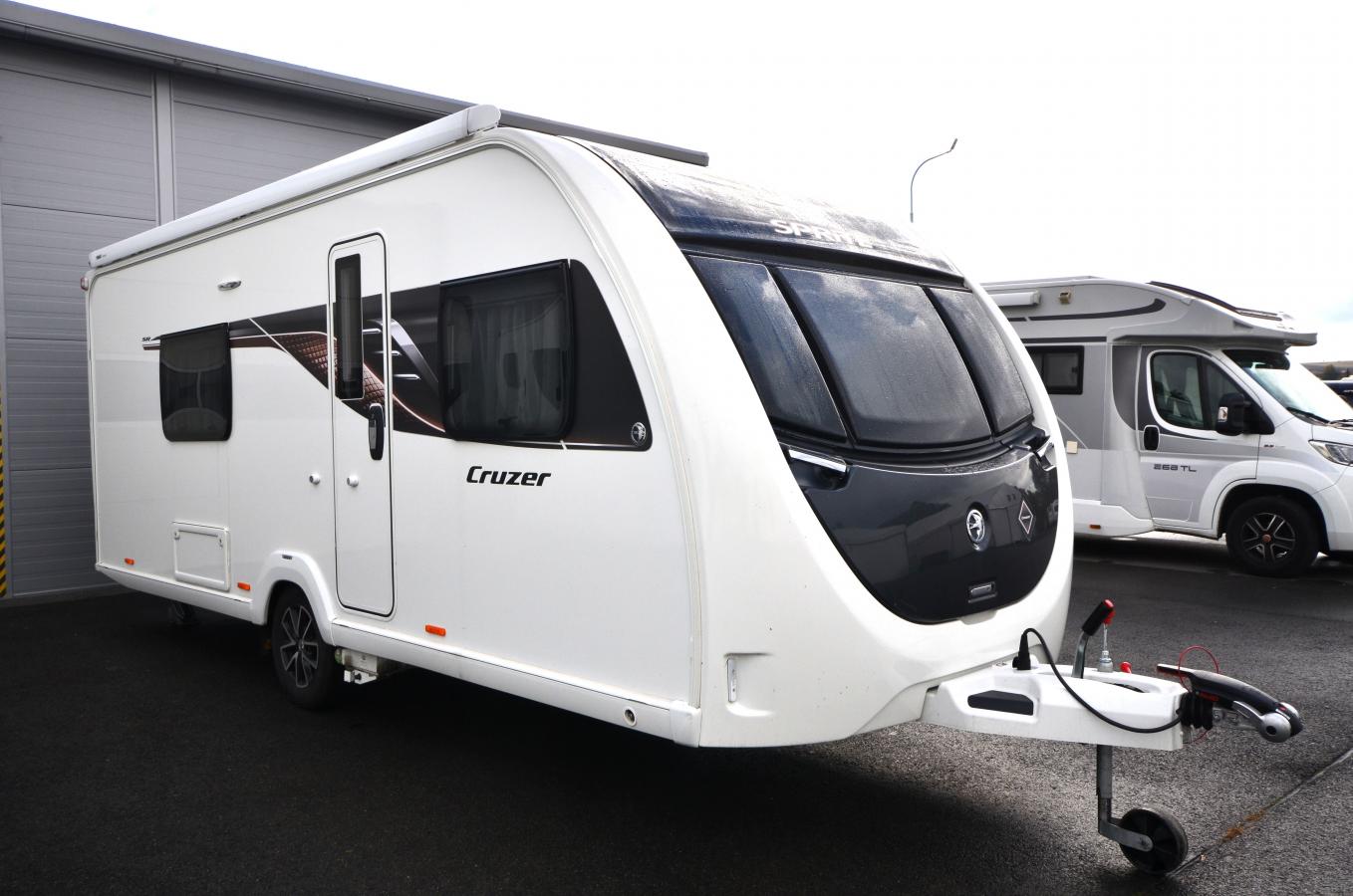 Sprite Cruzer 492 SR 2023 - Burimex s.r.o.