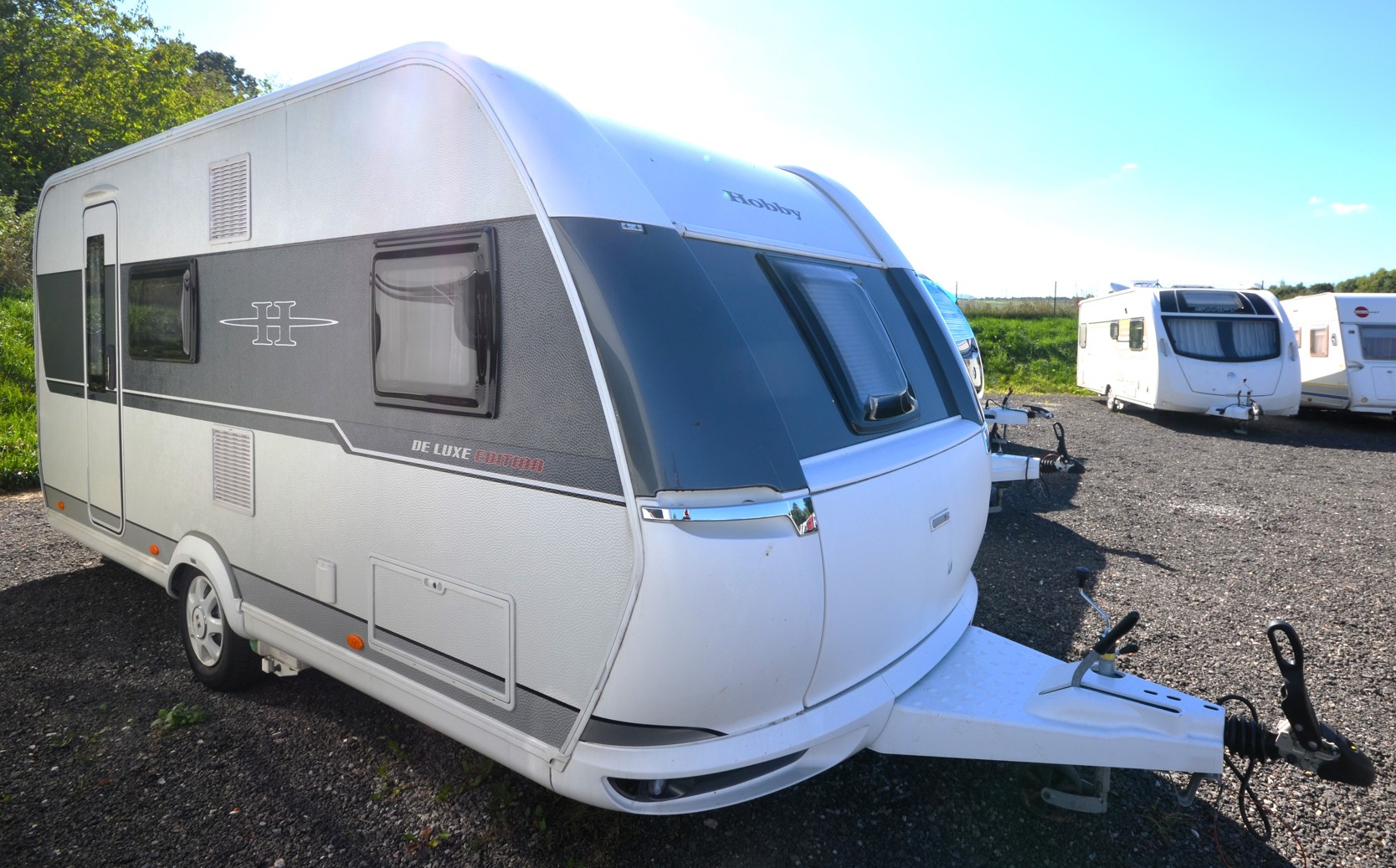Hobby De Luxe Edition 490 KMF - Burimex s.r.o.